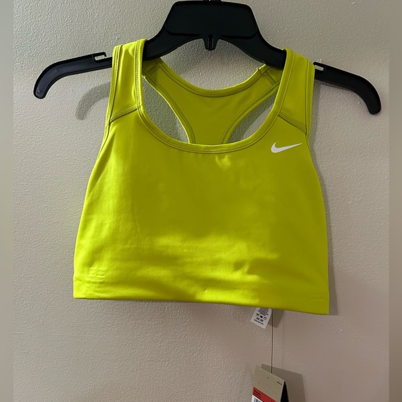 Nike | Intimates & Sleepwear | Nwt Womens Nike Swoosh Bra Size Large ...